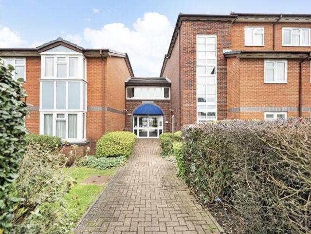 For Sale 1 Bedroom Shared Living/roommate Borehamwood Hertfordshire DLS100097052