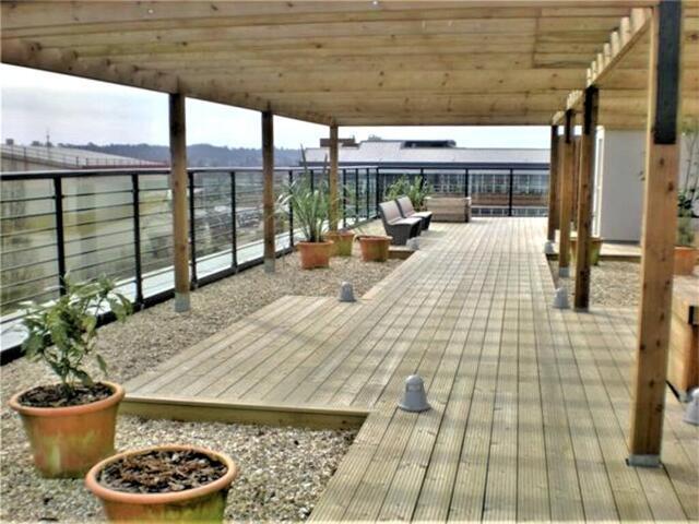 For Sale 1 Bedroom Shared Living/roommate Borehamwood Hertfordshire DLS101676524