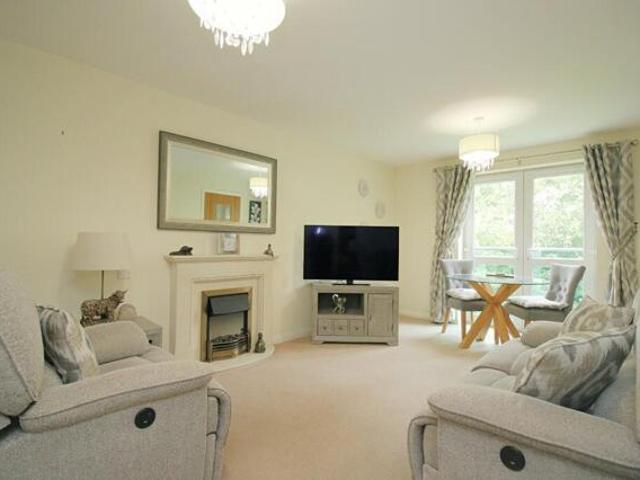 For Sale 1 Bedroom Shared Living/roommate Bradford Bradford DLS100132515