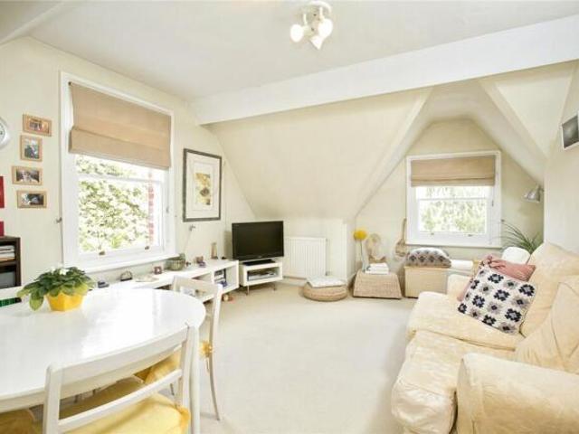 For Sale 1 Bedroom Shared Living/roommate Brentford Greater London DLS100456615