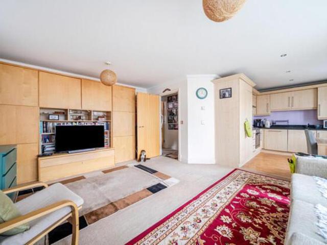 For Sale 1 Bedroom Shared Living/roommate Bromley Greater London DS100057882