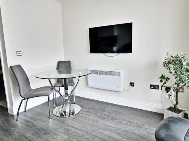 For Sale 1 Bedroom Shared Living/roommate Bromley Greater London DS101677769
