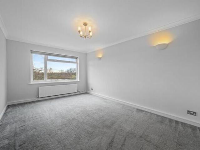 For Sale 1 Bedroom Shared Living/roommate Bromley Greater London DS101777802