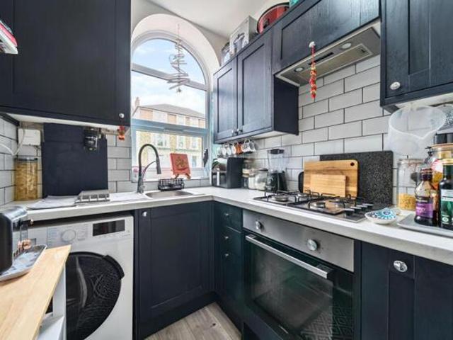 For Sale 1 Bedroom Shared Living/roommate Bromley Greater London DS101199685