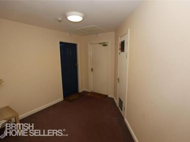 For Sale 1 Bedroom Shared Living/roommate Cardiff Cardiff DS100132541