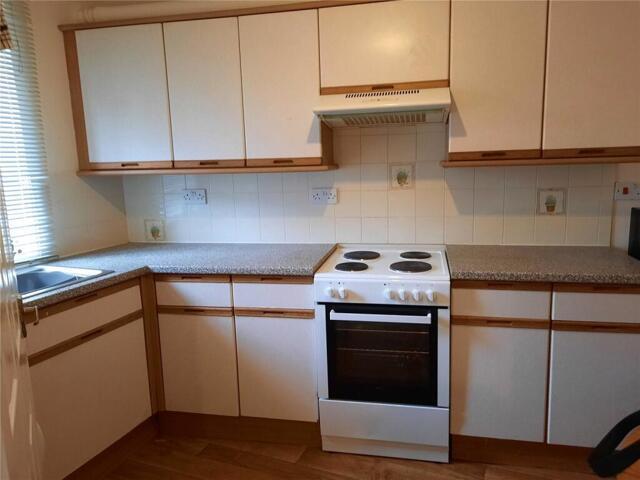 For Sale 1 Bedroom Shared Living/roommate Chard Somerset DLS99773727