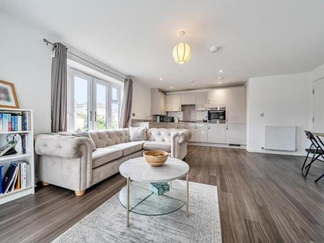 For Sale 1 Bedroom Shared Living/roommate Chatham Kent DLS100579140