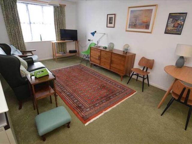 For Sale 1 Bedroom Shared Living/roommate Chelmsford Essex DLS101743200