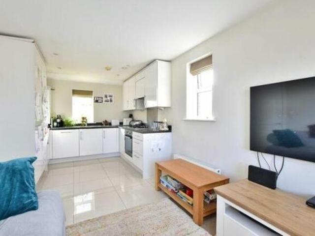 For Sale 1 Bedroom Shared Living/roommate Chesham Buckinghamshire DS100881449