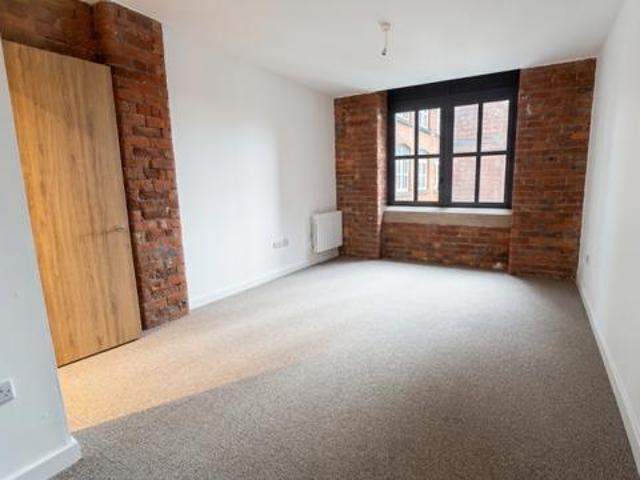 For Sale 1 Bedroom Shared Living/roommate Cheshire Cheshire DS100578809