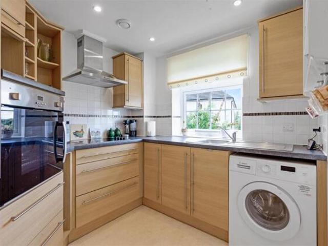 For Sale 1 Bedroom Shared Living/roommate Chipping Ongar Essex DLS101231816