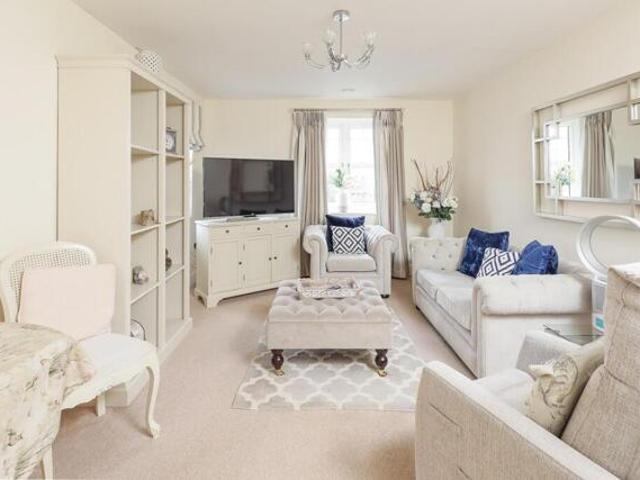 For Sale 1 Bedroom Shared Living/roommate Coleshill West Midlands DLS99130454