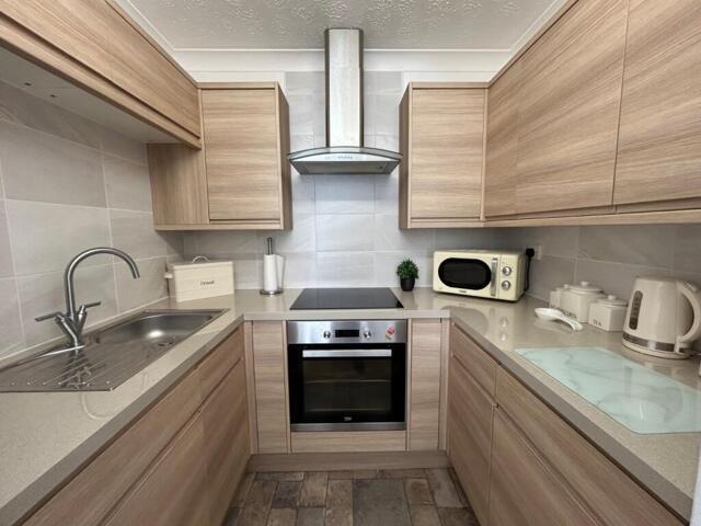 For Sale 1 Bedroom Shared Living/roommate Conwy Conwy DS101025635