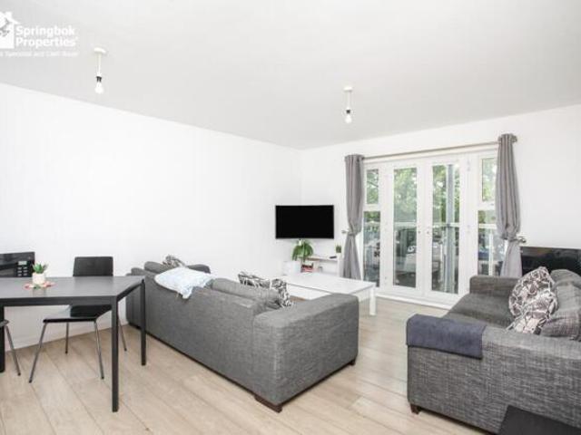 For Sale 1 Bedroom Shared Living/roommate Coventry West Midlands DLS99436797