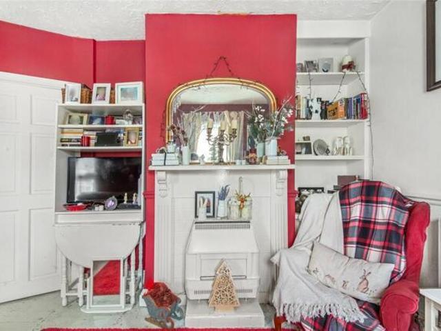 For Sale 1 Bedroom Shared Living/roommate Croydon Greater London DS100132353