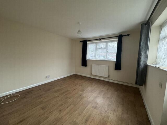 For Sale 1 Bedroom Shared Living/roommate Dawlish Devon DS100881338