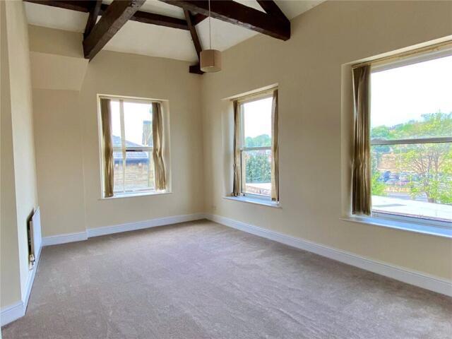 For Sale 1 Bedroom Shared Living/roommate Dewsbury Kirklees DS100503048