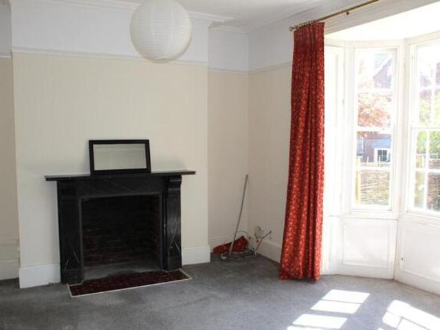 For Sale 1 Bedroom Shared Living/roommate Exeter Devon DS98800941