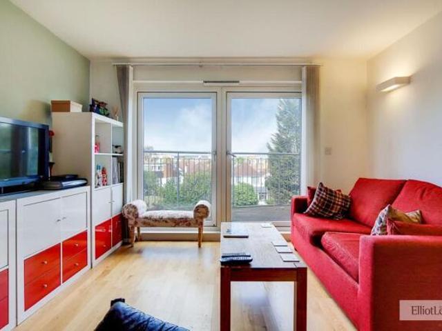 For Sale 1 Bedroom Shared Living/roommate Ealing Greater London DLS101777761
