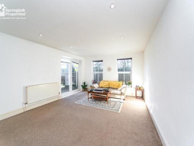 For Sale 1 Bedroom Shared Living/roommate Eastbourne East Sussex DLS99840387