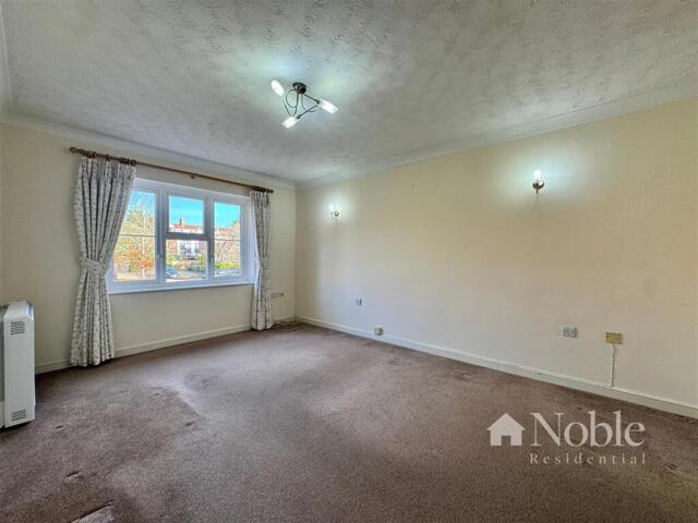 For Sale 1 Bedroom Shared Living/roommate Eastfield Road Eastfield Road DLS99344778