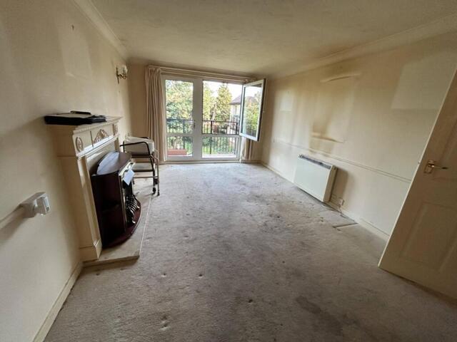 For Sale 1 Bedroom Shared Living/roommate Enfield Greater London DS100854939