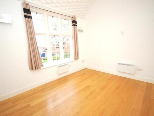 For Sale 1 Bedroom Shared Living/roommate Essex Essex DLS99290183