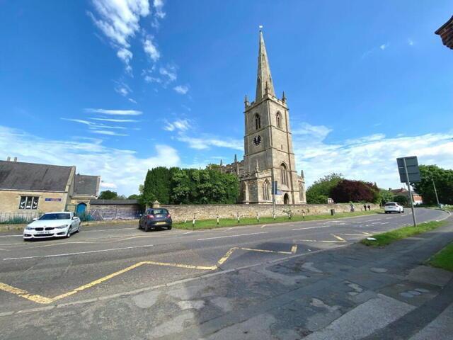 For Sale 1 Bedroom Shared Living/roommate Grantham Lincolnshire DLS101678339