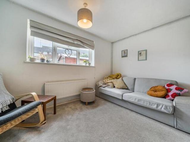 For Sale 1 Bedroom Shared Living/roommate Gravesend Kent DLS99290445