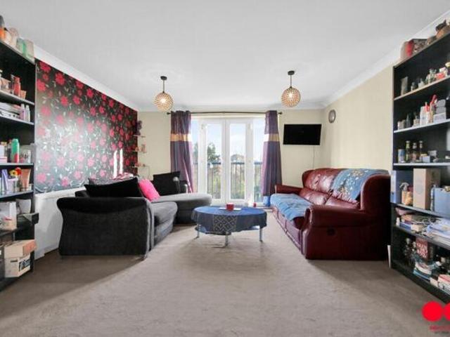 For Sale 1 Bedroom Shared Living/roommate Grays Thurrock DLS98903771