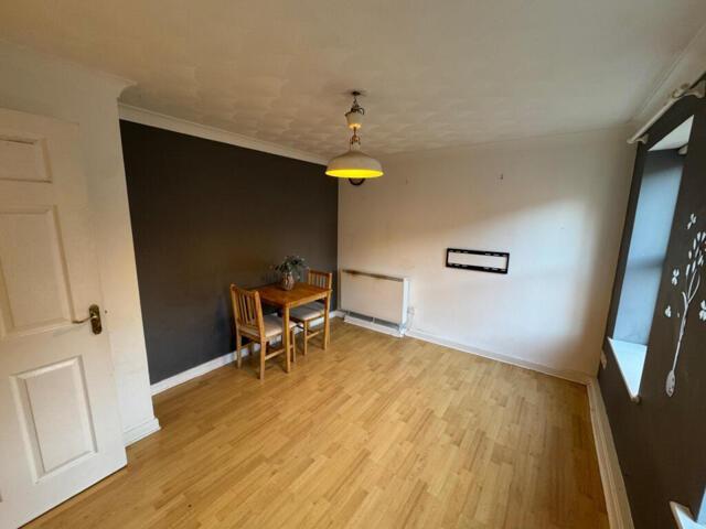 For Sale 1 Bedroom Shared Living/roommate Hulme Hulme DS99236902