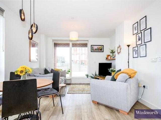 For Sale 1 Bedroom Shared Living/roommate Harrow Greater London DS101676662