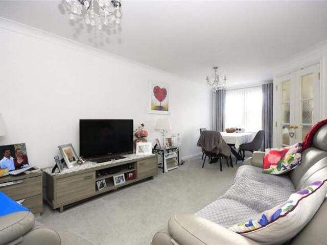 For Sale 1 Bedroom Shared Living/roommate Havant Hampshire DLS101777714