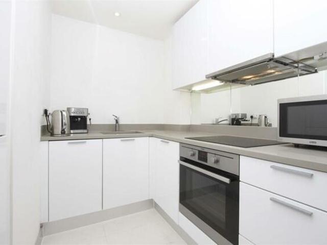 For Sale 1 Bedroom Shared Living/roommate Hayes Greater London DS101379295