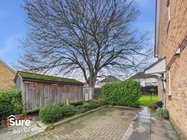 For Sale 1 Bedroom Shared Living/roommate Hemel Hempstead Hertfordshire DLS100685177