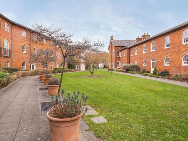 For Sale 1 Bedroom Shared Living/roommate Hertfordshire Hertfordshire DS101678408