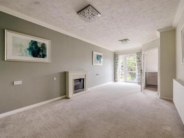 For Sale 1 Bedroom Shared Living/roommate Highcliffe Dorset DS99895660
