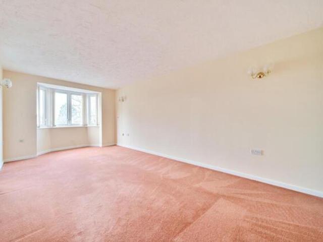 For Sale 1 Bedroom Shared Living/roommate Hillingdon Great London DLS99952293