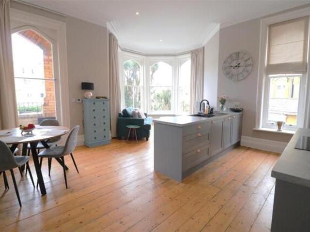 For Sale 1 Bedroom Shared Living/roommate Ilfracombe Devon DLS100316955