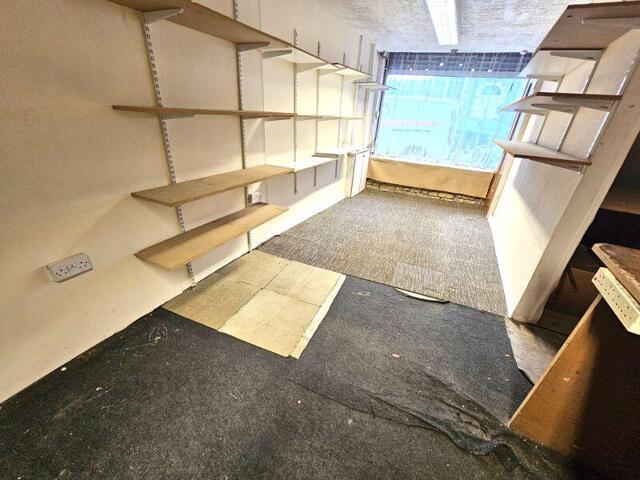 For Sale 1 Bedroom Shared Living/roommate Kingswood Bristol DLS99572151