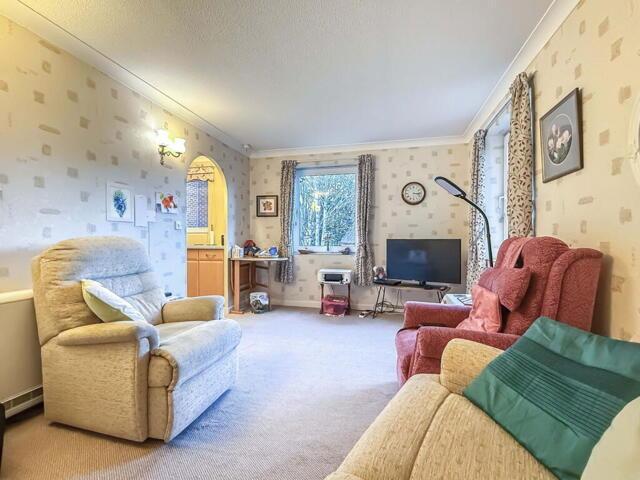 For Sale 1 Bedroom Shared Living/roommate Lancs Sefton DLS98648902
