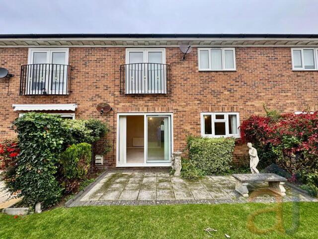 For Sale 1 Bedroom Shared Living/roommate Lancs Sefton DLS99344955