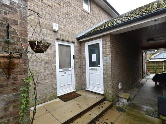 For Sale 1 Bedroom Shared Living/roommate Leeds West Yorkshire DS101677452