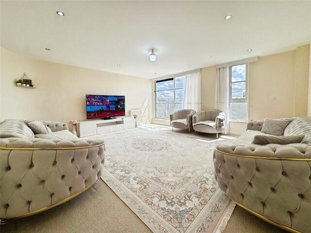 For Sale 1 Bedroom Shared Living/roommate Leicester Leicestershire DLS100342819