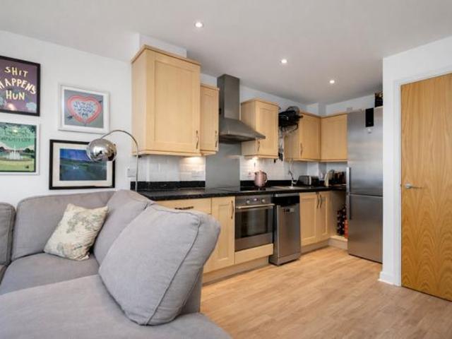 For Sale 1 Bedroom Shared Living/roommate Letchworth Hertfordshire DS100502964