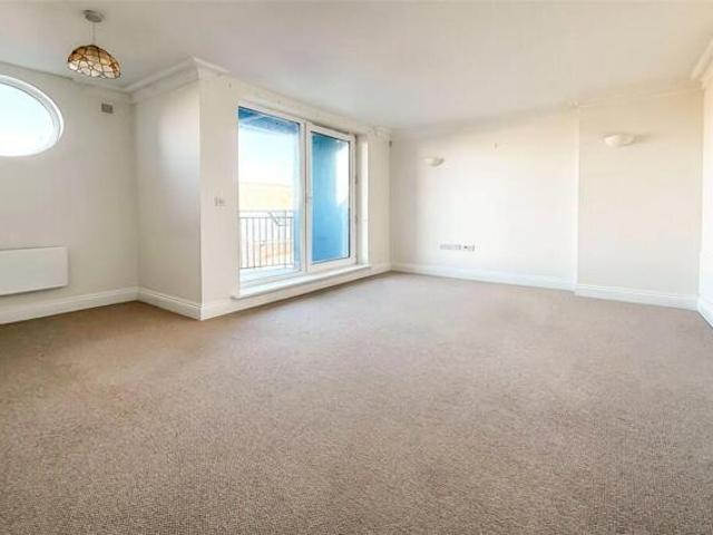 For Sale 1 Bedroom Shared Living/roommate Littlehampton West Sussex DLS100317008
