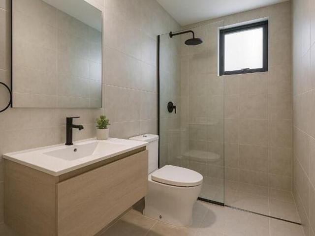 For Sale 1 Bedroom Shared Living/roommate Liverpool Liverpool DS100917769