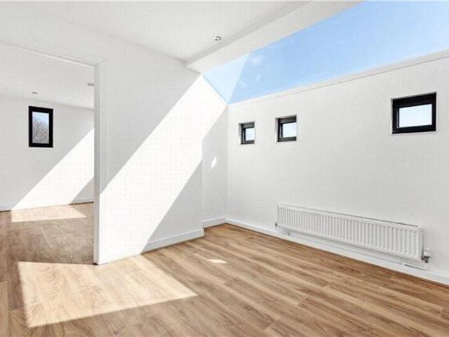 For Sale 1 Bedroom Shared Living/roommate London Greater London DLS98864659