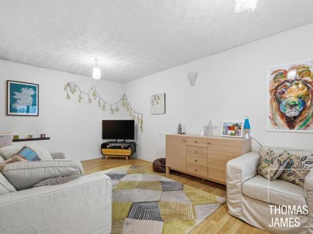 For Sale 1 Bedroom Shared Living/roommate London Greater London DLS100786859