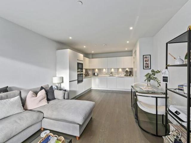 For Sale 1 Bedroom Shared Living/roommate London Greater London DLS100987996